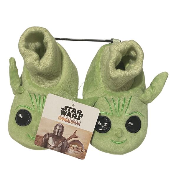 Disney | Shoes | New Disneys Star Wars The Mandalorian Baby Yoda Grogu ...